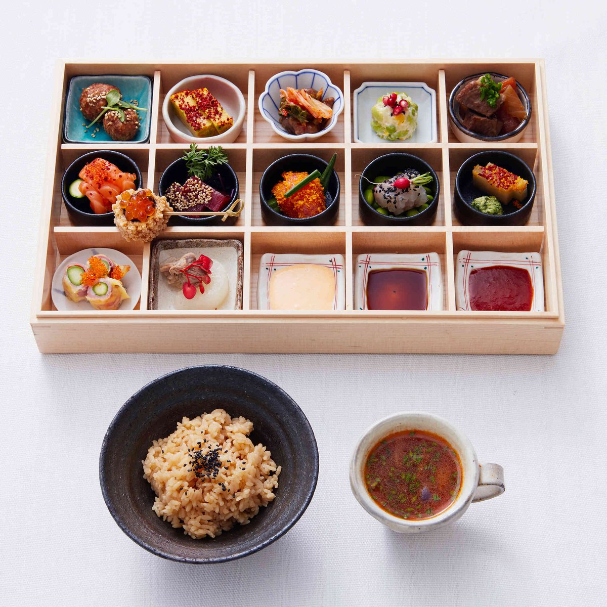 AKIRA | The Best Japanese Dining